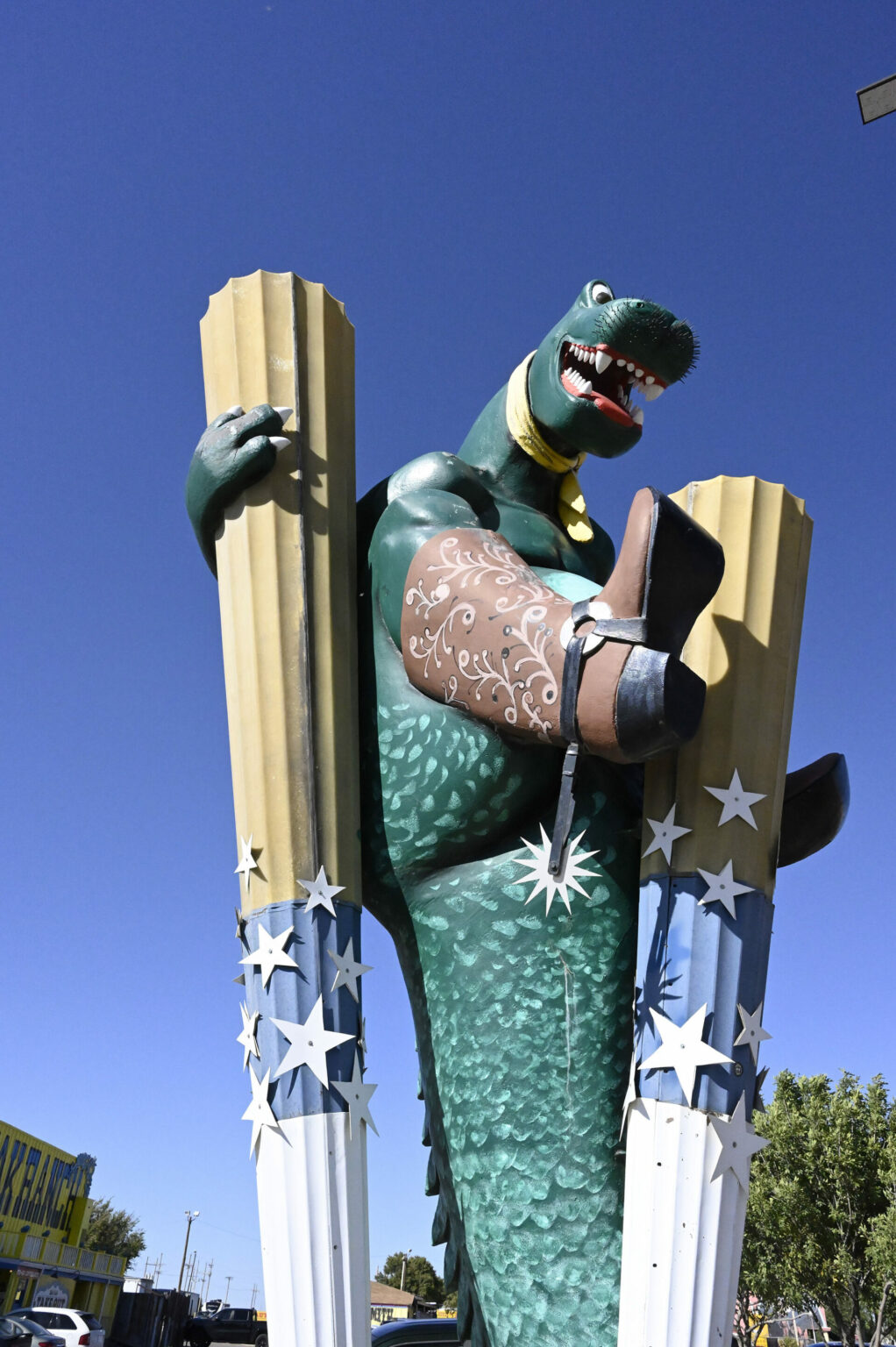 Dining at The Big Texan Steak Ranch | Go Full-Time RVing