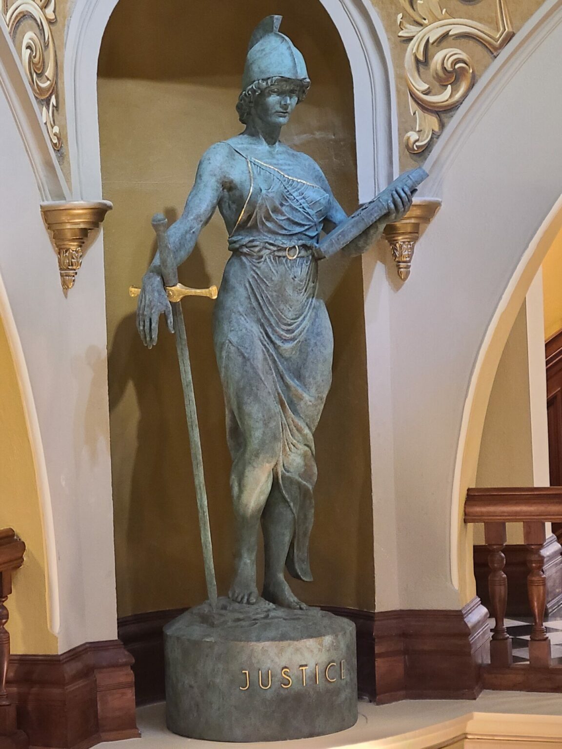 Discovering the Wyoming Capitol Building