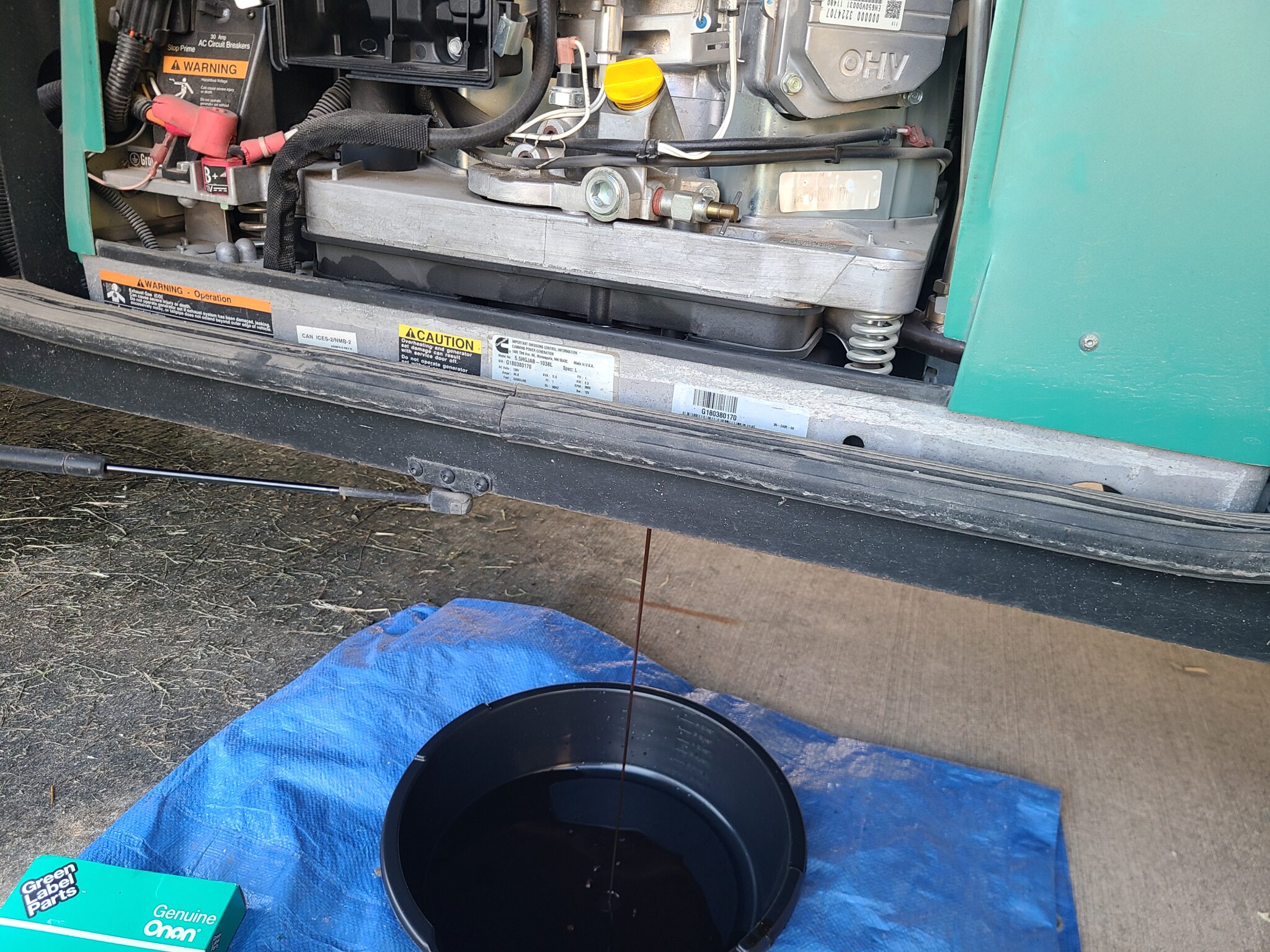 Onan QG 5500 Generator Oil Change Guide – Step-by-Step DIY Maintenance