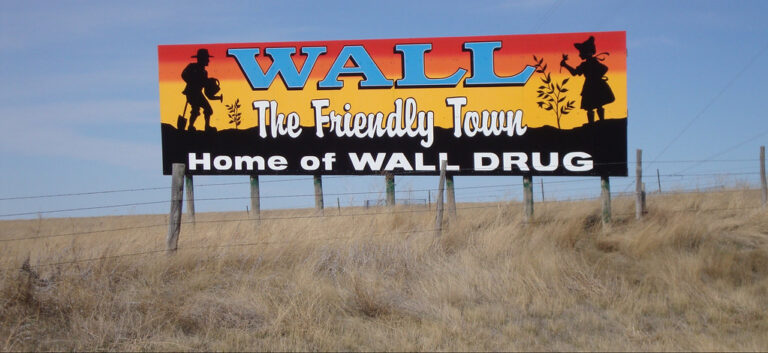 Don’t Miss Wall Drug – The Ultimate Roadside Stop in South Dakota